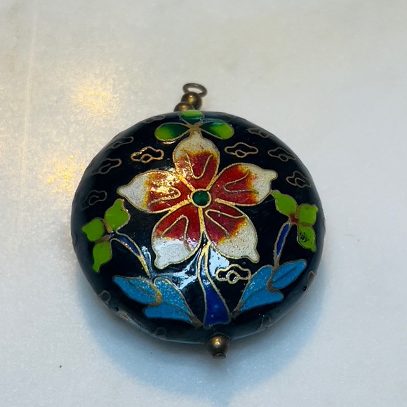 Jewelry | Vintage Round Cloisonne Flower Gold Lined Pendant | Poshmark